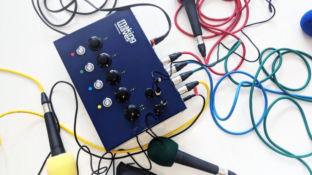 Making Waves > Notre histoire